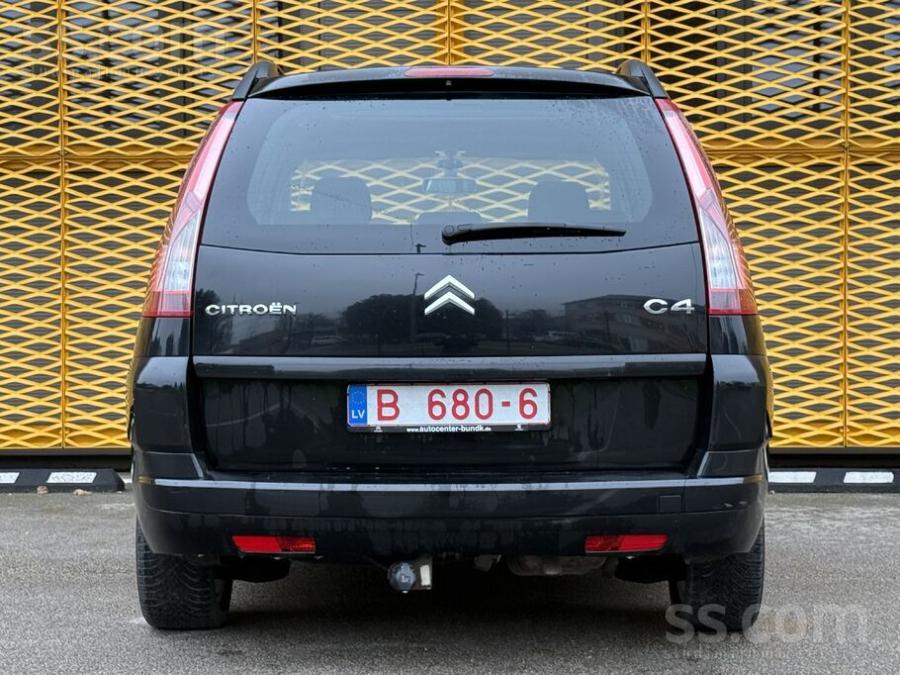 Melns Citroen c4-picasso 2009 Ogre, ar dzinēja tilpumu 2.00 L un nobraukumu 243 tūkst. km par 3995 €, foto 5 vietnē AUTOMOTO.COM.LV
