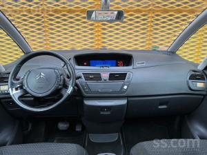 Melns Citroen c4-picasso 2009 Ogre, ar dzinēja tilpumu 2.00 L un nobraukumu 243 tūkst. km par 3995 €, foto 21 vietnē AUTOMOTO.COM.LV