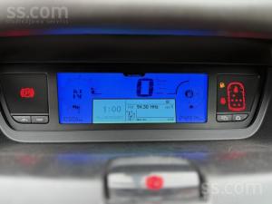 Melns Citroen c4-picasso 2009 Ogre, ar dzinēja tilpumu 2.00 L un nobraukumu 243 tūkst. km par 3995 €, foto 23 vietnē AUTOMOTO.COM.LV