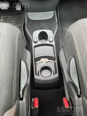 Melns Citroen c4-picasso 2009 Ogre, ar dzinēja tilpumu 2.00 L un nobraukumu 243 tūkst. km par 3995 €, foto 26 vietnē AUTOMOTO.COM.LV