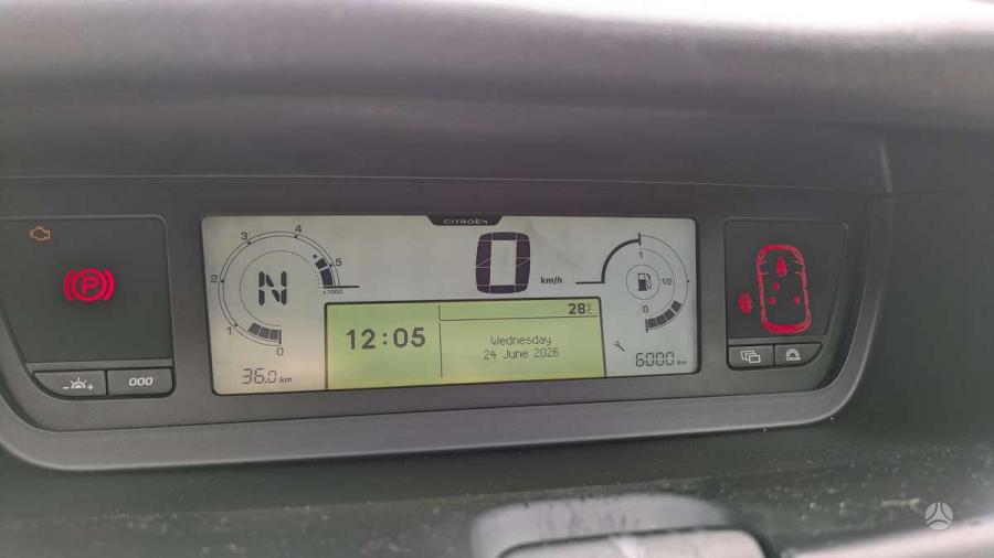 Melns Citroen c4-picasso 2009 Kauņa, ar dzinēja tilpumu 1.56 L un nobraukumu 311 tūkst. km par 1400 €, foto 20 vietnē AUTOMOTO.COM.LV
