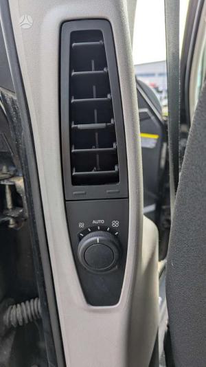 Melns Citroen c4-picasso 2009 Kauņa, ar dzinēja tilpumu 1.56 L un nobraukumu 311 tūkst. km par 1400 €, foto 28 vietnē AUTOMOTO.COM.LV