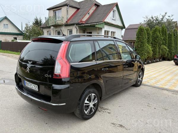 Citroen c4-picasso 2009 Daugavpils vietnÄ Melns Citroen c4-picasso 2009 Daugavpils, ar dzinÄja tilpumu 1.60 L un nobraukumu 0 tÅ«kst. km par 2450 ā¬, foto 5 vietnÄ AUTOMOTO.COM.LV