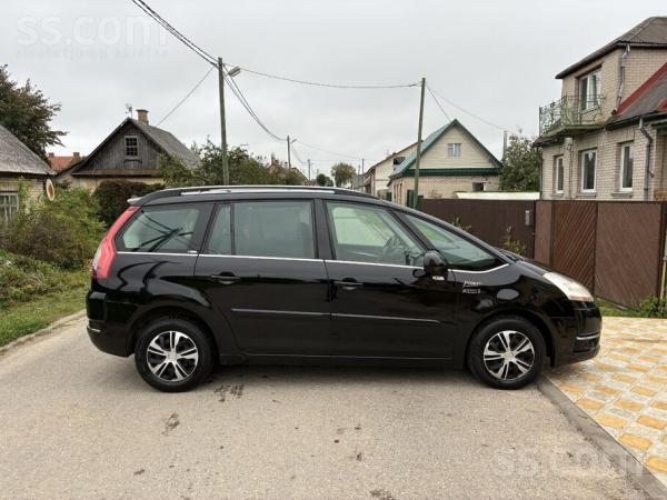 Citroen c4-picasso 2009 Daugavpils vietnÄ Melns Citroen c4-picasso 2009 Daugavpils, ar dzinÄja tilpumu 1.60 L un nobraukumu 0 tÅ«kst. km par 2450 ā¬, foto 6 vietnÄ AUTOMOTO.COM.LV