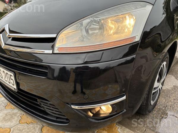 Citroen c4-picasso 2009 Daugavpils vietnÄ Melns Citroen c4-picasso 2009 Daugavpils, ar dzinÄja tilpumu 1.60 L un nobraukumu 0 tÅ«kst. km par 2450 ā¬, foto 9 vietnÄ AUTOMOTO.COM.LV