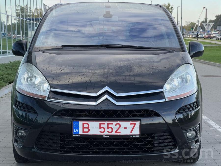 Melns Citroen c4-picasso 2009 Rēzekne, ar dzinēja tilpumu 1.60 L un nobraukumu 189 tūkst. km par 3450 €, foto 1 vietnē AUTOMOTO.COM.LV