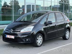 Melns Citroen c4-picasso 2009 Rēzekne, ar dzinēja tilpumu 1.60 L un nobraukumu 189 tūkst. km par 3450 €, foto 3 vietnē AUTOMOTO.COM.LV