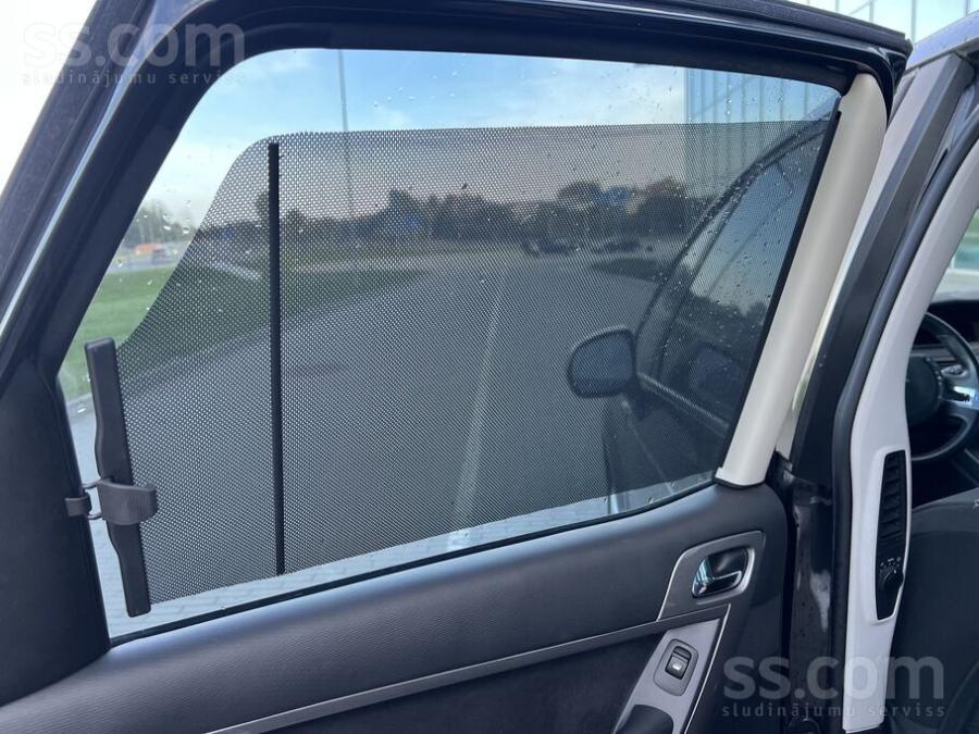 Melns Citroen c4-picasso 2009 Rēzekne, ar dzinēja tilpumu 1.60 L un nobraukumu 189 tūkst. km par 3450 €, foto 21 vietnē AUTOMOTO.COM.LV