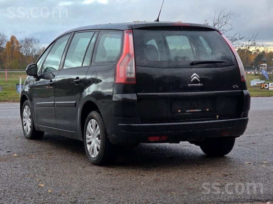 Black Citroen c4-picasso 2010 in Liepaja, with an engine capacity of 1.60 L and mileage of 240 thousand km for 3500 €, photo 6 on AUTOMOTO.COM.LV