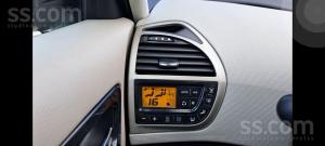 Melns Citroen c4-picasso 2010 Rīga, ar dzinēja tilpumu 2.00 L un nobraukumu 0 tūkst. km par 3450 €, foto 14 vietnē AUTOMOTO.COM.LV