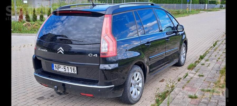 Melns Citroen c4-picasso 2010 Rīga, ar dzinēja tilpumu 2.00 L un nobraukumu 0 tūkst. km par 3450 €, foto 31 vietnē AUTOMOTO.COM.LV