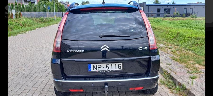 Melns Citroen c4-picasso 2010 Rīga, ar dzinēja tilpumu 2.00 L un nobraukumu 0 tūkst. km par 3450 €, foto 32 vietnē AUTOMOTO.COM.LV