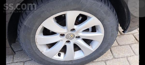 Melns Citroen c4-picasso 2010 Rīga, ar dzinēja tilpumu 2.00 L un nobraukumu 0 tūkst. km par 3450 €, foto 7 vietnē AUTOMOTO.COM.LV