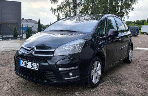 Melns Citroen c4-picasso 2011 Kauņa, ar dzinēja tilpumu 1.56 L un nobraukumu 312 tūkst. km par 1980 €, foto 1 vietnē AUTOMOTO.COM.LV