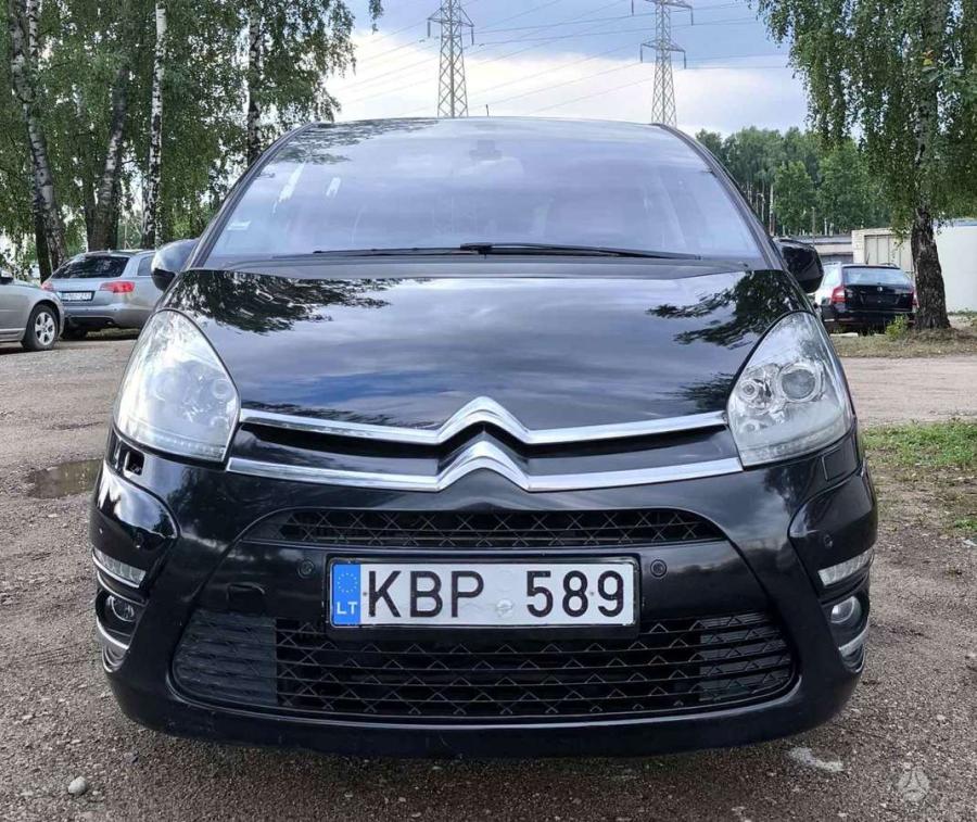 Black Citroen c4-picasso 2011 in Kaunas, with an engine capacity of 1.56 L and mileage of 312 thousand km for 1980 €, photo 4 on AUTOMOTO.COM.LV