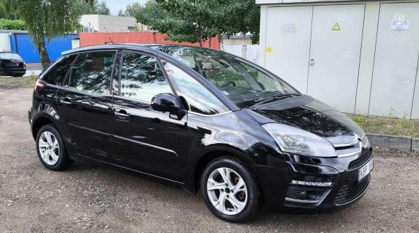 Melns Citroen c4-picasso 2011 Kauņa, ar dzinēja tilpumu 1.56 L un nobraukumu 312 tūkst. km par 1980 €, foto 4 vietnē AUTOMOTO.COM.LV