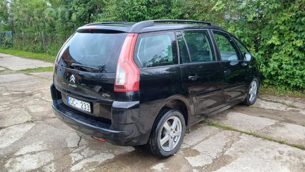 Black Citroen c4-picasso 2012 in Cesis, with an engine capacity of 1.60 L and mileage of 289 thousand km for 3900 €, photo 5 on AUTOMOTO.COM.LV