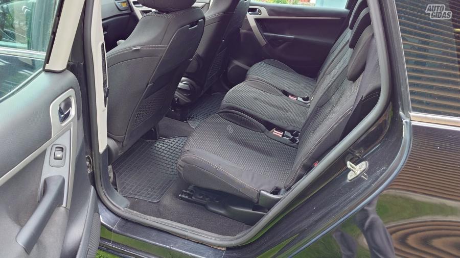 Black Citroen c4-picasso 2012 in Alytus, with an engine capacity of 1.60 L and mileage of 270 thousand km for 2400 €, photo 8 on AUTOMOTO.COM.LV