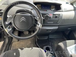 Melns Citroen c4-picasso 2012 Rīga, ar dzinēja tilpumu 1.60 L un nobraukumu 315 tūkst. km par 2750 €, foto 6 vietnē AUTOMOTO.COM.LV