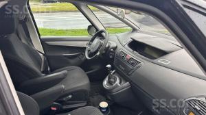 Melns Citroen c4-picasso 2012 Jūrmala, ar dzinēja tilpumu 1.60 L un nobraukumu 499 tūkst. km par 2200 €, foto 7 vietnē AUTOMOTO.COM.LV