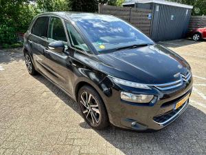 Melns Citroen c4-picasso 2013 Kauņa, ar dzinēja tilpumu 1.60 L un nobraukumu 280 tūkst. km par 4700 €, foto 3 vietnē AUTOMOTO.COM.LV