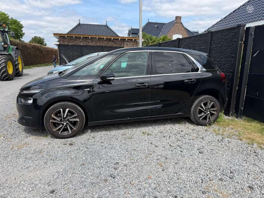 Melns Citroen c4-picasso 2013 Kauņa, ar dzinēja tilpumu 1.60 L un nobraukumu 280 tūkst. km par 4700 €, foto 5 vietnē AUTOMOTO.COM.LV