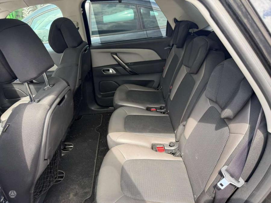 Melns Citroen c4-picasso 2013 Kauņa, ar dzinēja tilpumu 1.60 L un nobraukumu 280 tūkst. km par 4700 €, foto 15 vietnē AUTOMOTO.COM.LV