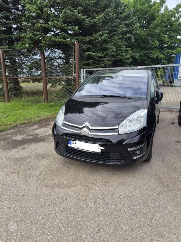 Black Citroen c4-picasso 2013 in Ariogala, with an engine capacity of 1.60 L and mileage of 288 thousand km for 2400 €, photo 6 on AUTOMOTO.COM.LV