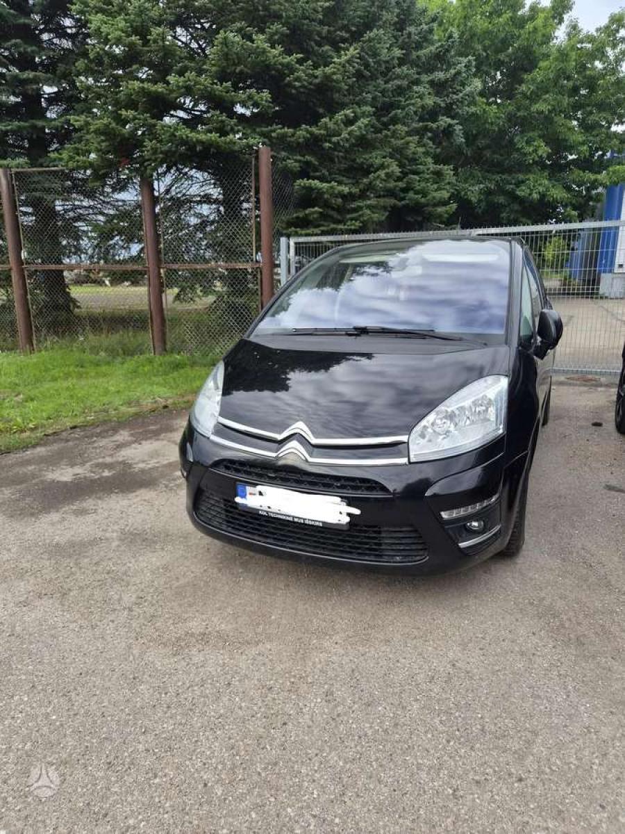 Black Citroen c4-picasso 2013 in Ariogala, with an engine capacity of 1.60 L and mileage of 288 thousand km for 2400 €, photo 7 on AUTOMOTO.COM.LV