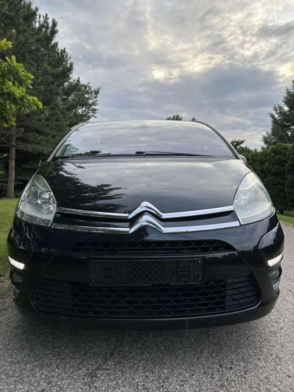 Melns Citroen c4-picasso 2013 Alīta, ar dzinēja tilpumu 1.60 L un nobraukumu 199 tūkst. km par 2599 €, foto 2 vietnē AUTOMOTO.COM.LV