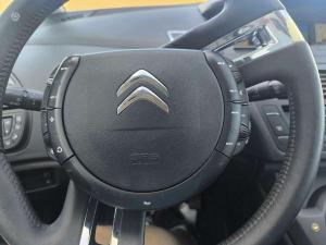 Melns Citroen c4-picasso 2013 Tauragė, ar dzinēja tilpumu 1.56 L un nobraukumu 222 tūkst. km par 3200 €, foto 13 vietnē AUTOMOTO.COM.LV