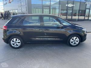 Black Citroen c4-picasso 2014 in Siauliai, with an engine capacity of 1.60 L and mileage of 303 thousand km for 4450 €, photo 9 on AUTOMOTO.COM.LV