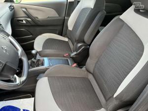 Black Citroen c4-picasso 2014 in Siauliai, with an engine capacity of 1.60 L and mileage of 303 thousand km for 4450 €, photo 12 on AUTOMOTO.COM.LV