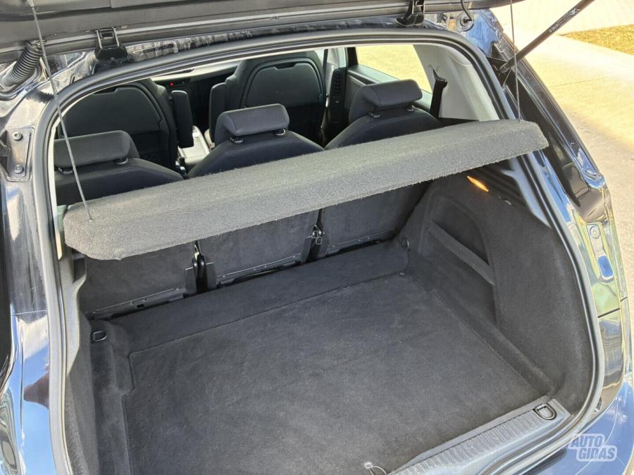 Black Citroen c4-picasso 2014 in Siauliai, with an engine capacity of 1.60 L and mileage of 303 thousand km for 4450 €, photo 14 on AUTOMOTO.COM.LV