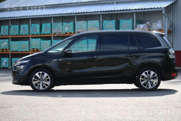 Black Citroen c4-picasso 2014 in Riga, with an engine capacity of 2.00 L and mileage of 0 thousand km for 6490 €, photo 5 on AUTOMOTO.COM.LV