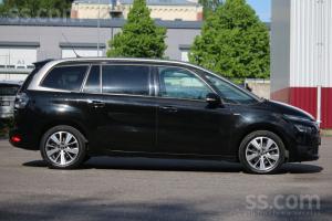 Melns Citroen c4-picasso 2014 Rīga, ar dzinēja tilpumu 2.00 L un nobraukumu 0 tūkst. km par 6490 €, foto 7 vietnē AUTOMOTO.COM.LV