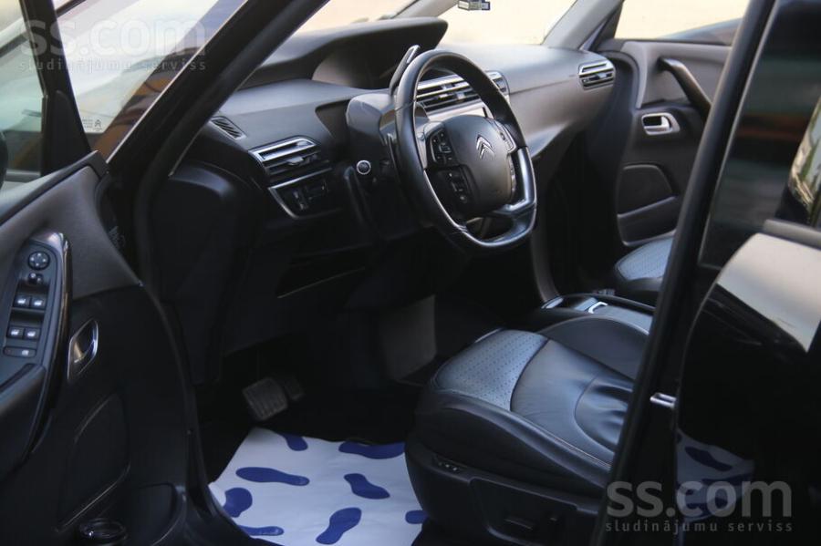 Melns Citroen c4-picasso 2014 Rīga, ar dzinēja tilpumu 2.00 L un nobraukumu 0 tūkst. km par 6490 €, foto 8 vietnē AUTOMOTO.COM.LV