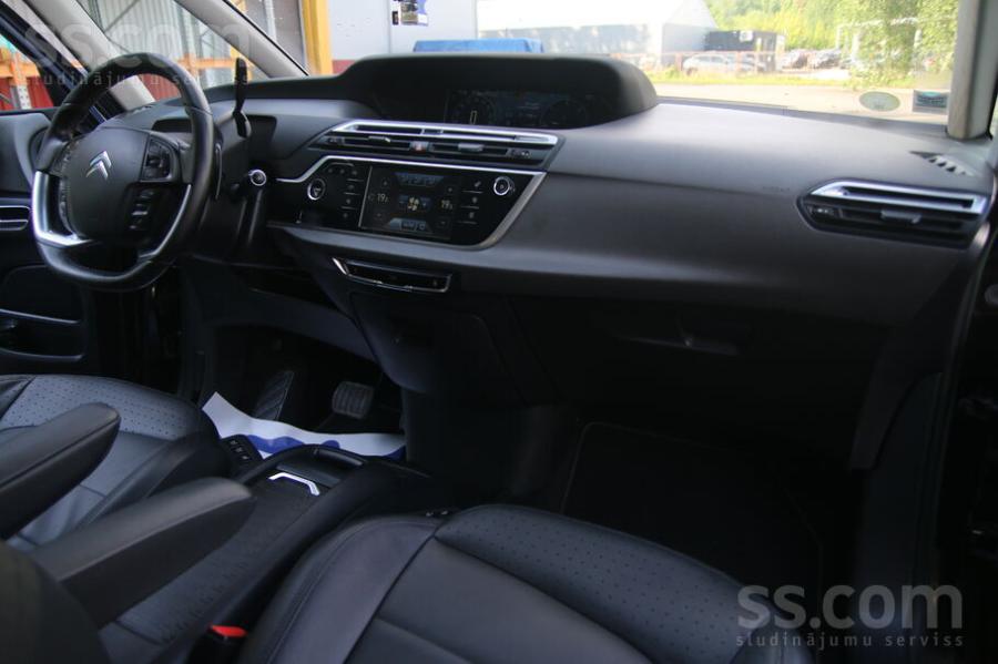 Melns Citroen c4-picasso 2014 Rīga, ar dzinēja tilpumu 2.00 L un nobraukumu 0 tūkst. km par 6490 €, foto 14 vietnē AUTOMOTO.COM.LV
