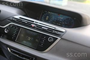 Melns Citroen c4-picasso 2014 Rīga, ar dzinēja tilpumu 2.00 L un nobraukumu 0 tūkst. km par 6490 €, foto 15 vietnē AUTOMOTO.COM.LV