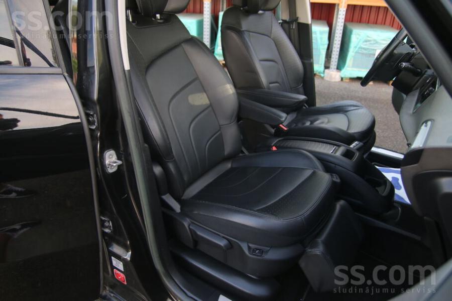Melns Citroen c4-picasso 2014 Rīga, ar dzinēja tilpumu 2.00 L un nobraukumu 0 tūkst. km par 6490 €, foto 16 vietnē AUTOMOTO.COM.LV