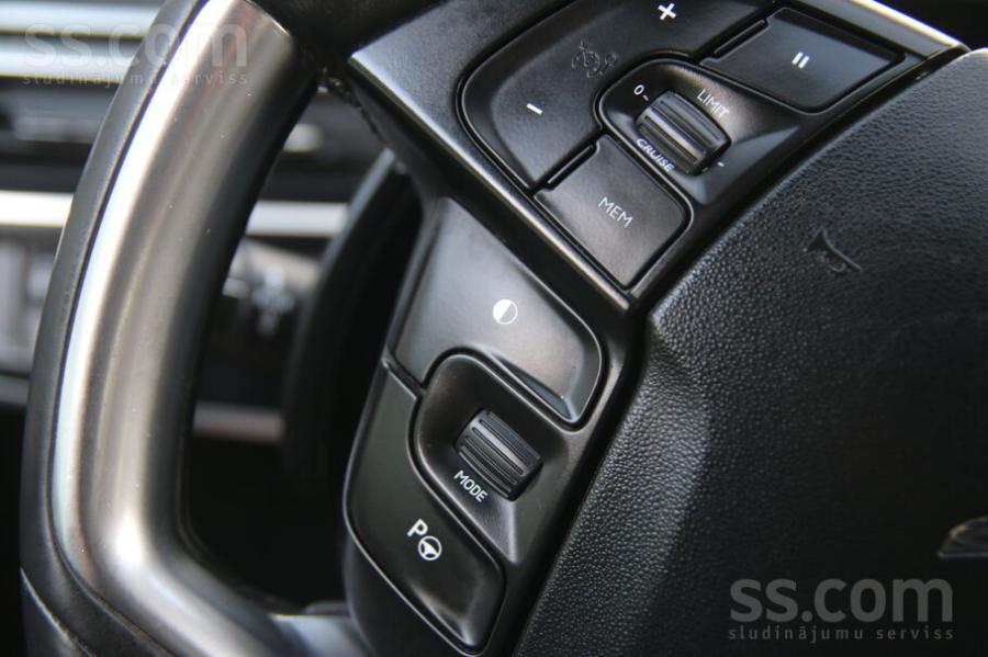 Melns Citroen c4-picasso 2014 Rīga, ar dzinēja tilpumu 2.00 L un nobraukumu 0 tūkst. km par 6490 €, foto 30 vietnē AUTOMOTO.COM.LV