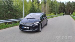 Black Citroen c4-picasso 2014 in Daugavpils, with an engine capacity of 1.60 L and mileage of 330 thousand km for 5750 €, photo 3 on AUTOMOTO.COM.LV