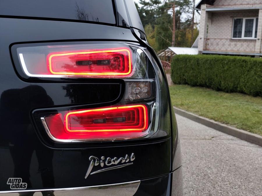 Melns Citroen c4-picasso 2014 Anykščiai, ar dzinēja tilpumu 2.00 L un nobraukumu 160 tūkst. km par 7999 €, foto 6 vietnē AUTOMOTO.COM.LV