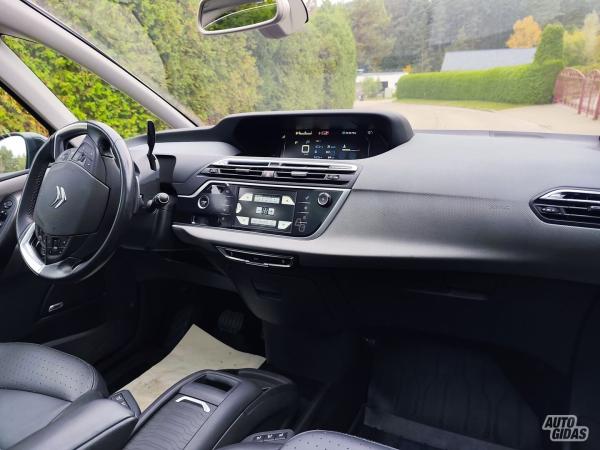 Melns Citroen c4-picasso 2014 Anykščiai, ar dzinēja tilpumu 2.00 L un nobraukumu 160 tūkst. km par 7999 €, foto 6 vietnē AUTOMOTO.COM.LV