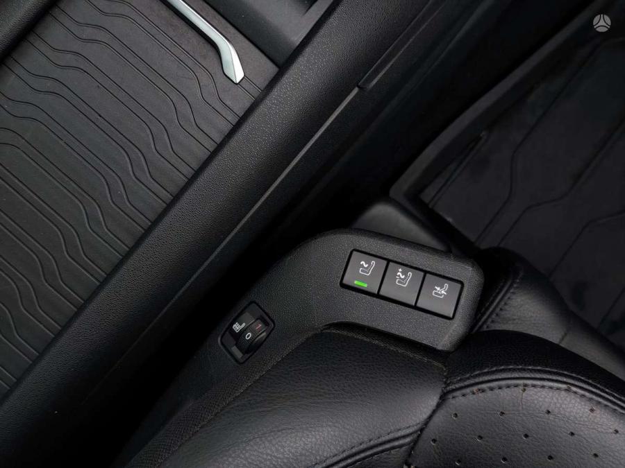Melns Citroen c4-picasso 2014 Anykščiai, ar dzinēja tilpumu 2.00 L un nobraukumu 160 tūkst. km par 7999 €, foto 15 vietnē AUTOMOTO.COM.LV