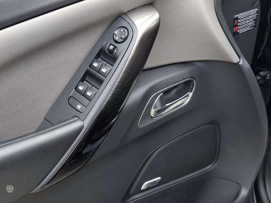 Melns Citroen c4-picasso 2014 Anykščiai, ar dzinēja tilpumu 2.00 L un nobraukumu 160 tūkst. km par 7999 €, foto 21 vietnē AUTOMOTO.COM.LV