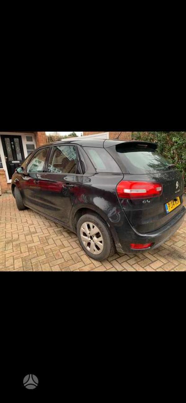 Melns Citroen c4-picasso 2014 Kauņa, ar dzinēja tilpumu 1.56 L un nobraukumu 120 tūkst. km par 1900 €, foto 6 vietnē AUTOMOTO.COM.LV