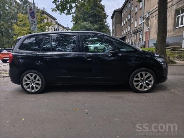 Melns Citroen c4-picasso 2014 Rīga, ar dzinēja tilpumu 1.60 L un nobraukumu 274 tūkst. km par 5000 €, foto 1 vietnē AUTOMOTO.COM.LV