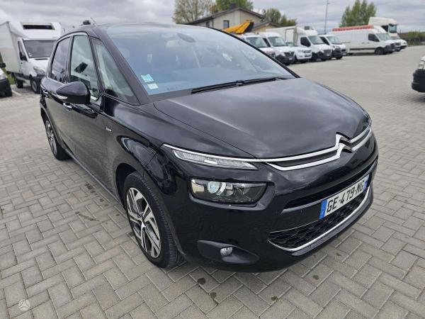 Citroen c4-picasso 2014 Tauragė vietnē Melns Citroen c4-picasso 2014 Tauragė, ar dzinēja tilpumu 1.56 L un nobraukumu 171 tūkst. km par 5200 €, foto 4 vietnē AUTOMOTO.COM.LV