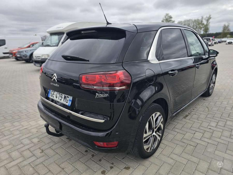 Black Citroen c4-picasso 2014 in Taurage, with an engine capacity of 1.56 L and mileage of 171 thousand km for 5200 €, photo 7 on AUTOMOTO.COM.LV